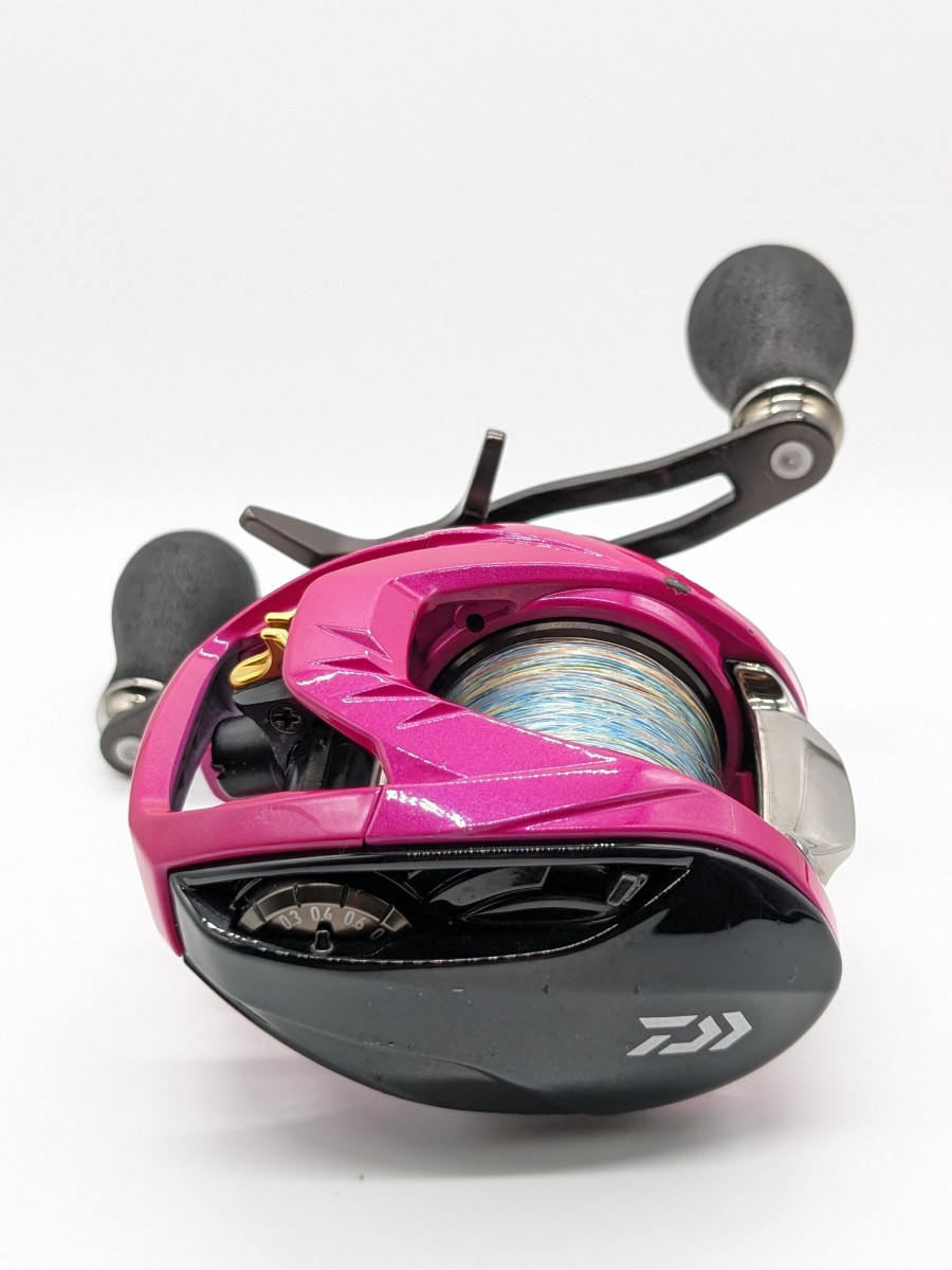 Daiwa 紅牙TW ハイパーカスタム 4 9 ダイワ リール ピンク 右 Daiwa 紅牙TW ハイパーカスタム 4 9 ダイワ リール ピンク 右