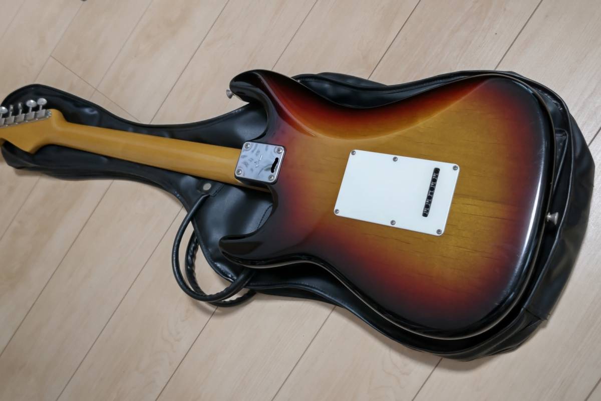 Yahoo!オークション - 美品 MOON ストラト STC-188LF 3TS/R CR ALD 199...