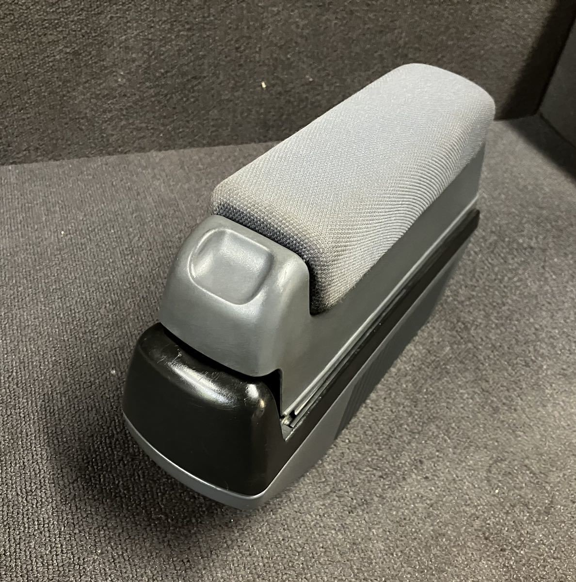 代購代標第一品牌－樂淘letao－送料無料 希少 ミラジーノ L700S L710S 純正 オプション OP コンソール 肘掛け 肘置き アームレスト ダイハツ Mira Gino