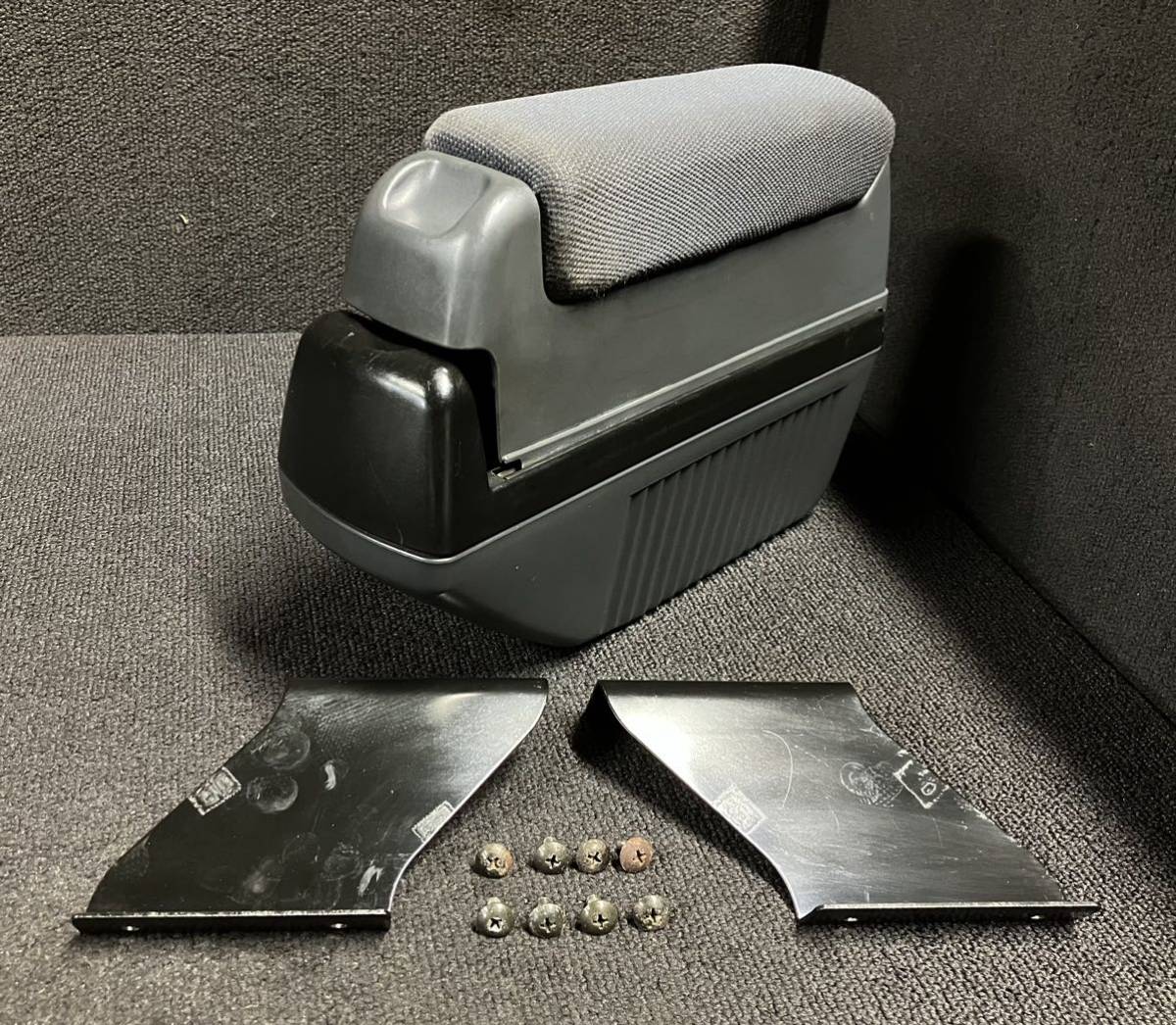 代購代標第一品牌－樂淘letao－送料無料 希少 ミラジーノ L700S L710S 純正 オプション OP コンソール 肘掛け 肘置き アームレスト ダイハツ Mira Gino