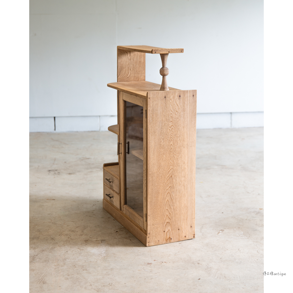 Yahoo!オークション - [古家具] 飾り棚 mid-tall glass cabinet/w621 d...