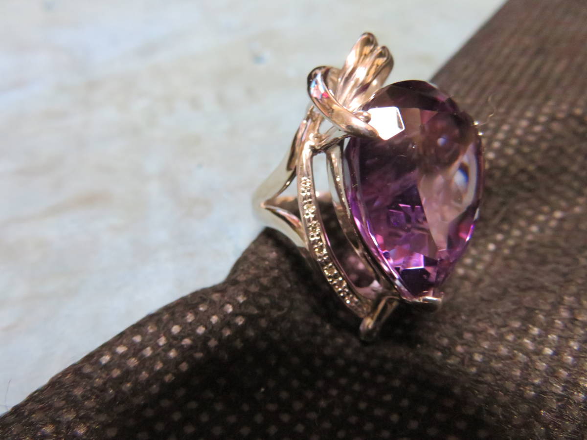 Yahoo!オークション - K18WG 27.85ctアメジストリング ダイヤ0.09ct