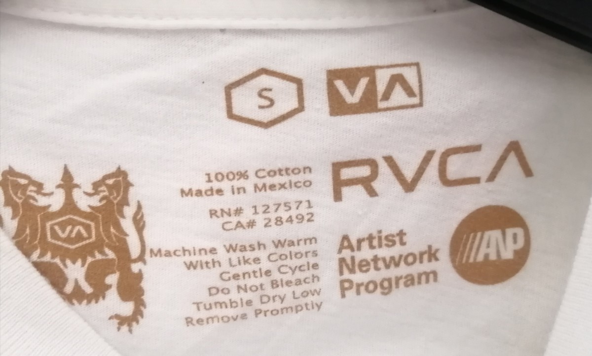 ヤフオク! - RVCA ルーカ ロゴ デザイン Tシャツ サイズS