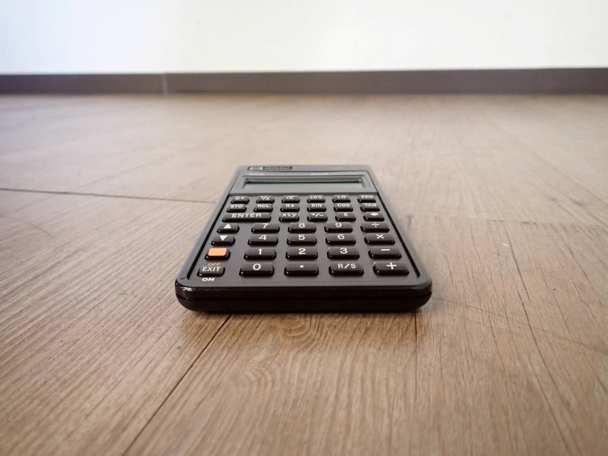 Yahoo!オークション - 中古 電卓 HP HP-42S RPN SCIENTIFIC 関数電卓 1...