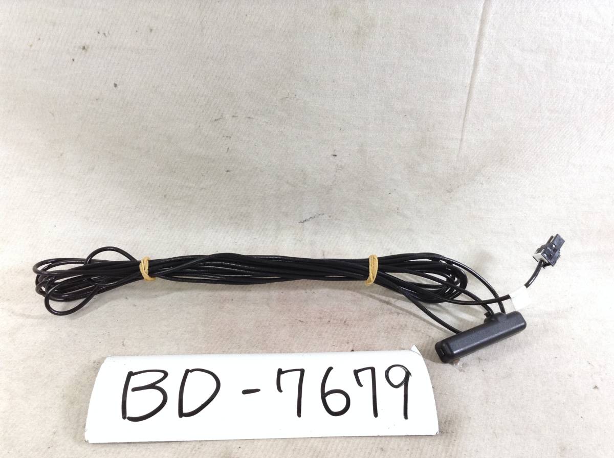 Yahoo!オークション - トヨタ純正 VR1 1本 アンテナコード 即決品 定形...