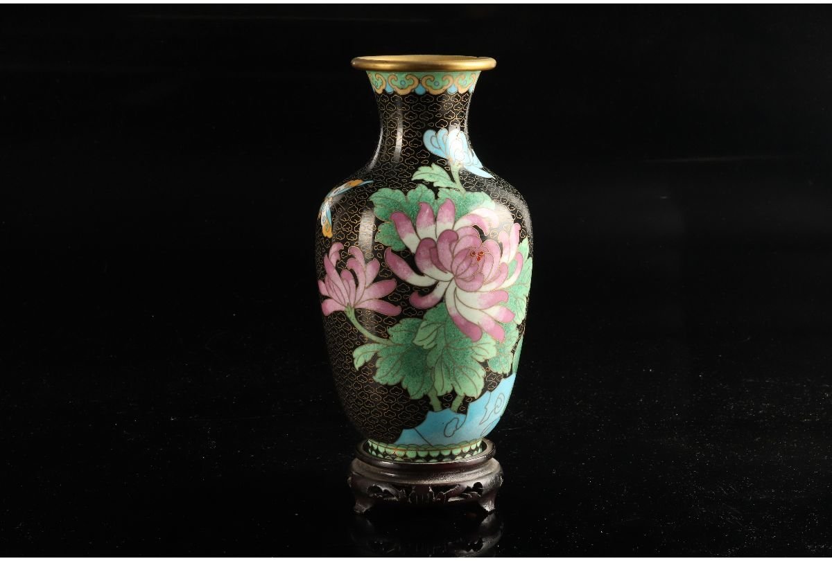 URA 中国美術/花蝶文七宝花瓶/約504g/6-8-07 検索 骨董/七宝焼/花器/花入/花生/壷/中国/古玩/唐物(花器)｜売買されたオークション情報、yahooの商品情報をアーカイブ公開 ...