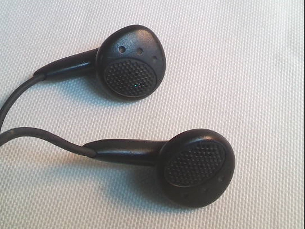 Yahoo!オークション - SONY ソニー MDR-E808 ショート 3.5mmステレオミ...