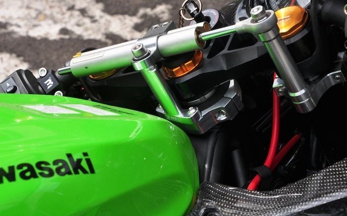 代購代標第一品牌－樂淘letao－ZX-25R ZX-4R ステアリングダンパー zx25r zx4rr zx4r ninja