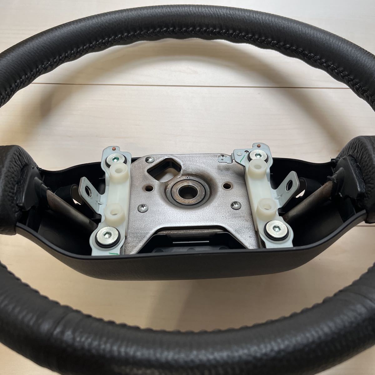 Yahoo!オークション - スバルサンバー TT TV TWハンドル 本革カバー巻...