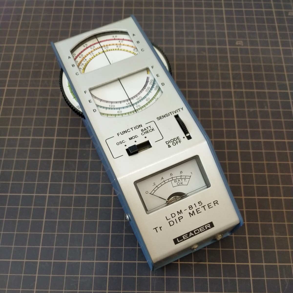 トランジスタ ディップメーター LEADER リーダー電子 LDM-815 実働品(電気計測器)｜売買されたオークション情報、yahooの商品情報をアーカイブ公開 - オークファン ...