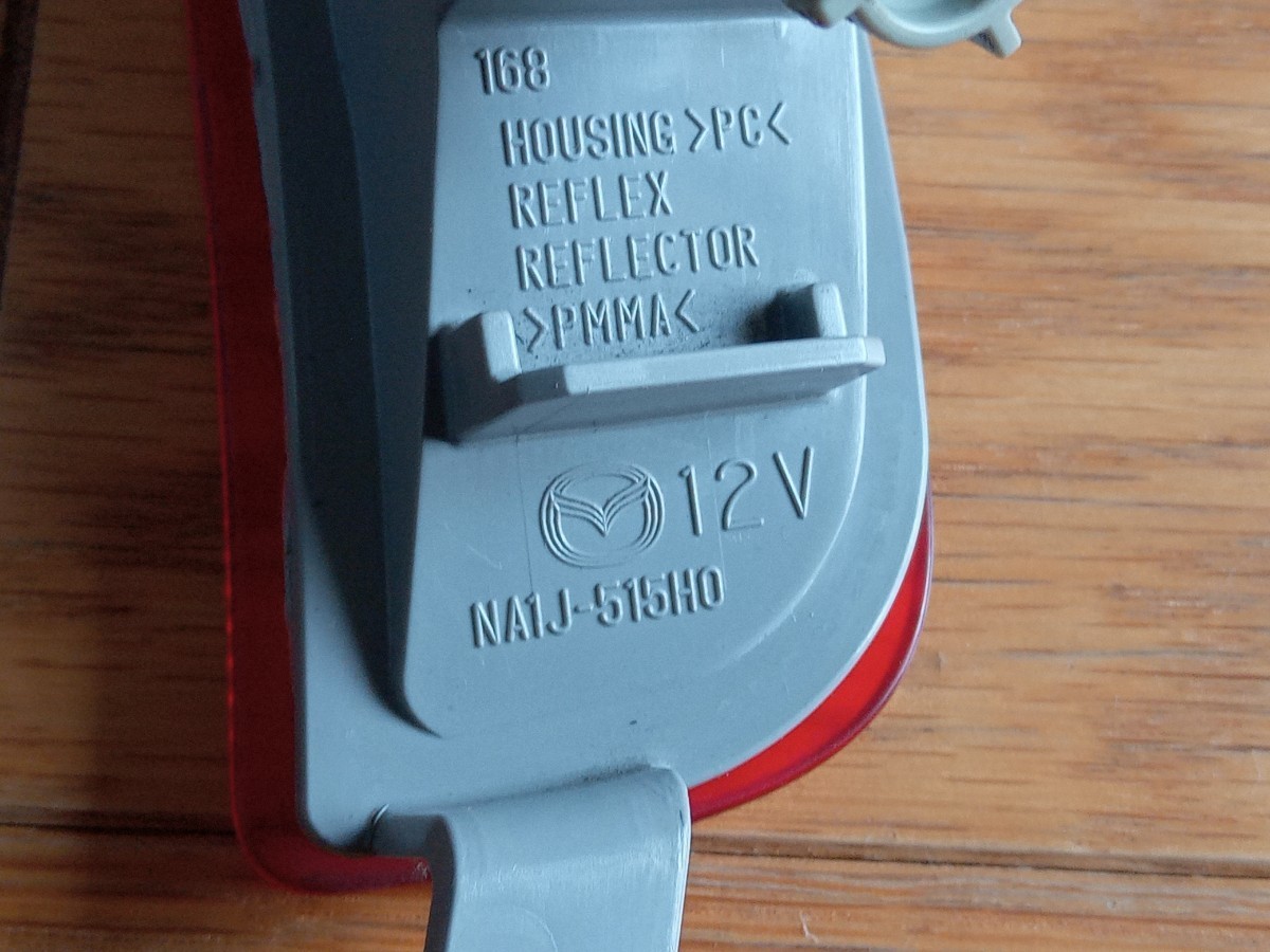 輸出仕様 USマツダ純正 ND ロードスター サイドマーカー セット 別売り配線カプラー付 1台分セット リフレクター ND5RC MX5 RF 990S(ウィンカー、サイドマーカー)｜売買さ ...