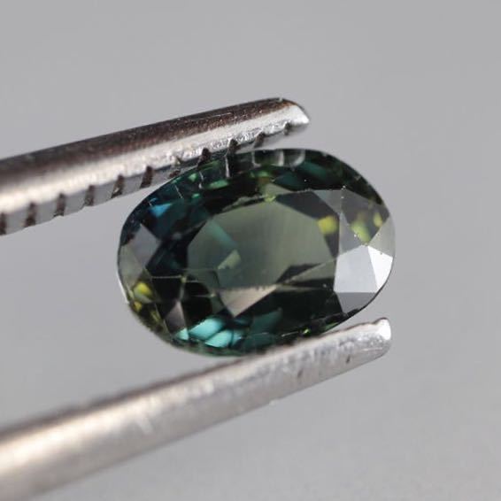 Yahoo!オークション - 0.75ct 天然グリーニッシュブルーサファイアル...