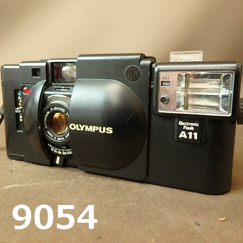 Yahoo!オークション - FK-9054 OLYMPUS XA・A11 簡易動作確認OK