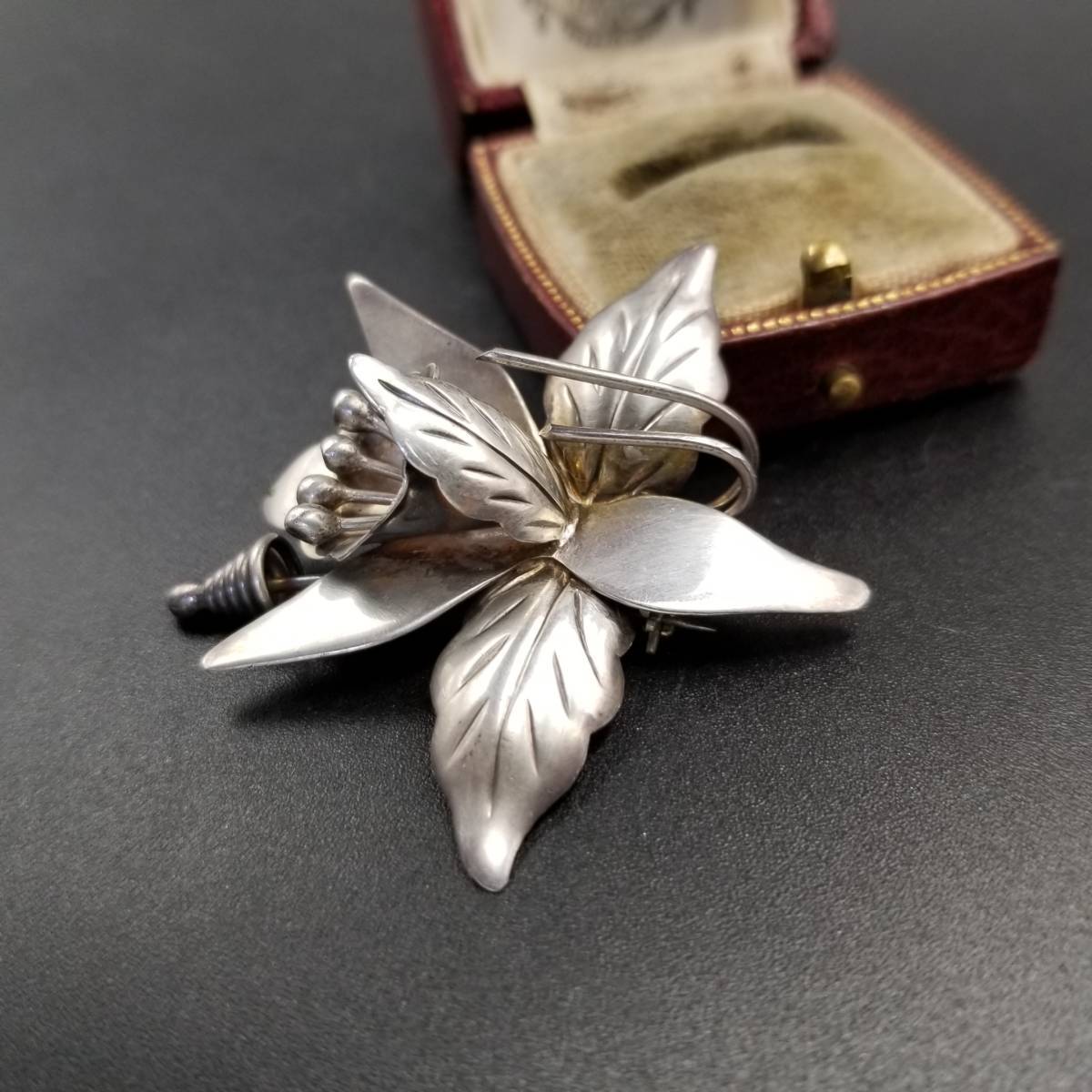 メキシコ 925 シルバー 蘭 メタル フラワー ビンテージ ブローチ 銀細工 レトロ 9g TAXCO タスコ ORCHID 8Y-R②(装身具)｜売買されたオークション情報、yahooの ...