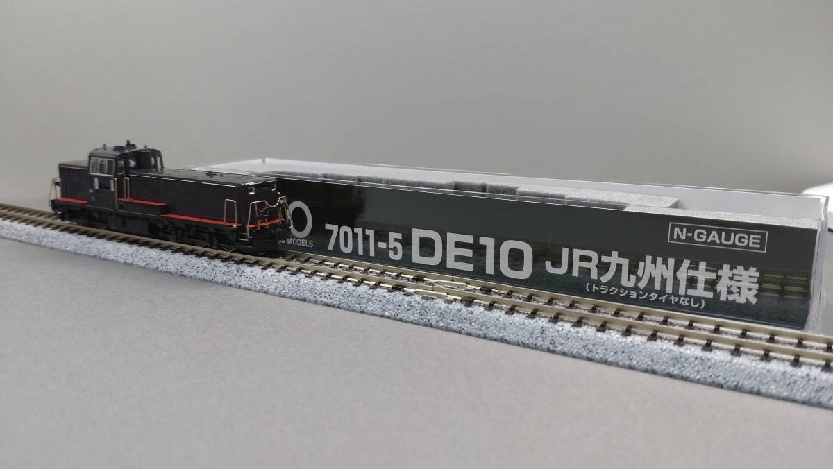 KATO カトー D195 10-1534 DE10 JR九州仕様 2両セット(ディーゼル機関車)｜売買されたオークション情報、yahooの商品情報をアーカイブ公開 - オークファン ...