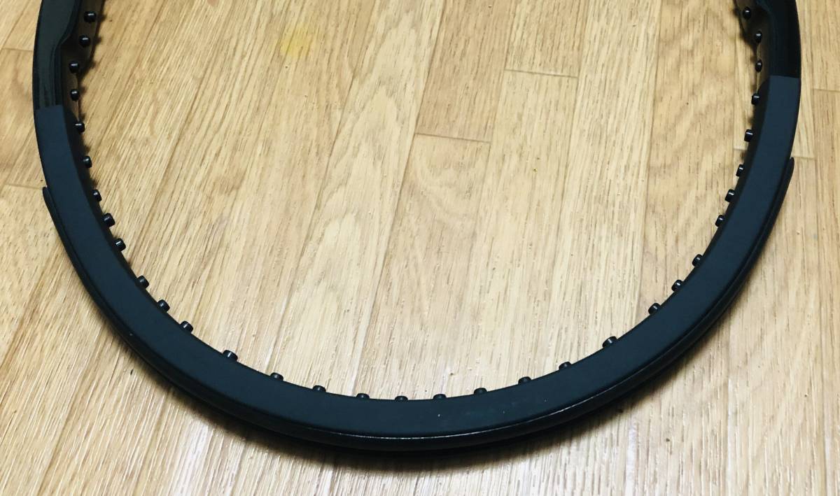 送料無料 極美品 Wilson PROSTAFF RF 85 MIDSIZE Black in Black 送料無料 極美品 Wilson PROSTAFF RF 85 MIDSIZE Black in Black