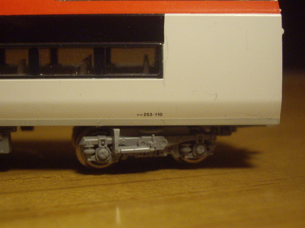 Yahoo!オークション - kato 253系 クロ253-110 室内灯付き