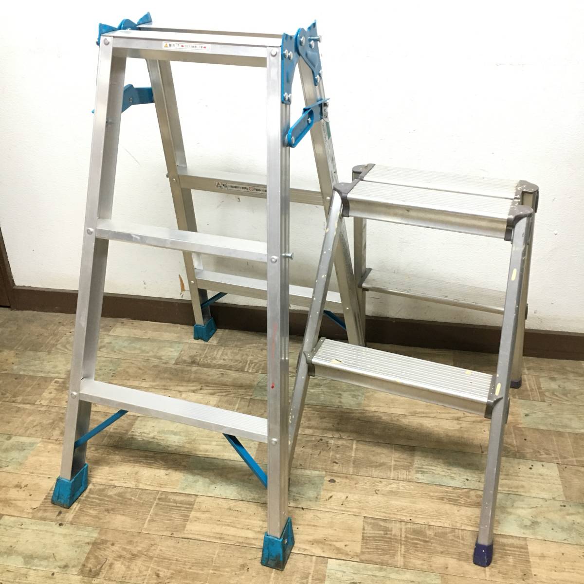 Yahoo!オークション - ut6/31 脚立 まとめて 2尺/3尺 アルミ 梯子(兼用...