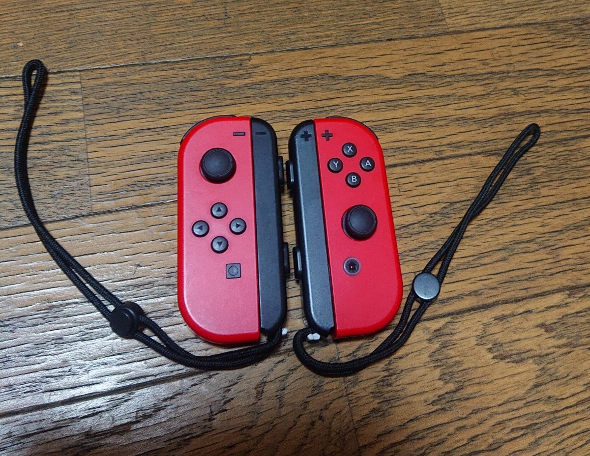Nintendo Switch ジョイコン Joy-Con レッド ストラップ付き(ニンテンドースイッチアクセサリー)｜売買されたオークション情報、yahooの商品情報をアーカイブ公開 ...