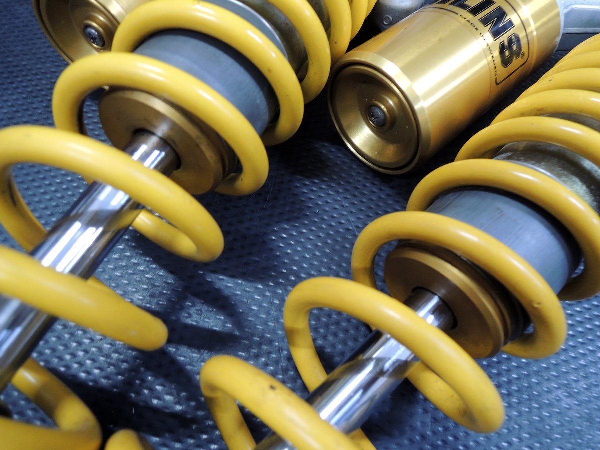 C722 オイル漏れあり ゼファー 1100 外し オーリンズ リア サスペンション(リア)｜売買されたオークション情報、yahooの商品情報をアーカイブ公開 - オークファン（aucfan.com）