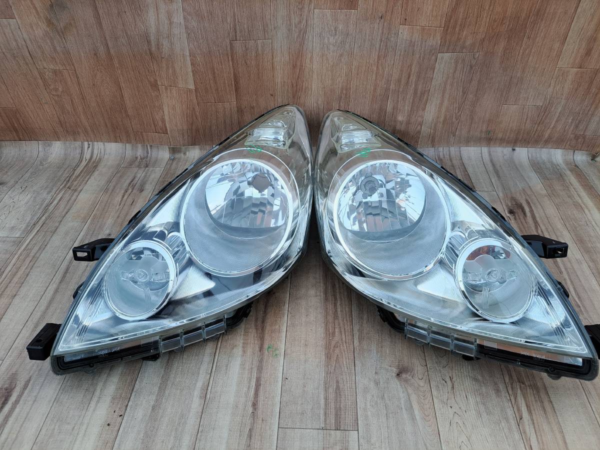 Yahoo!オークション - 711 状態良 NE11/ZE11/E11ノート 純正 ヘッドラ...