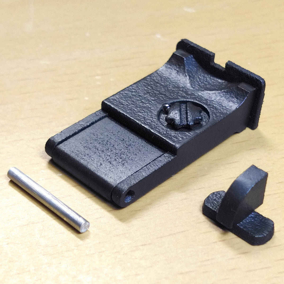 Yahoo!オークション - SIG P210 アジャスタブルサイトセット マルシンG...