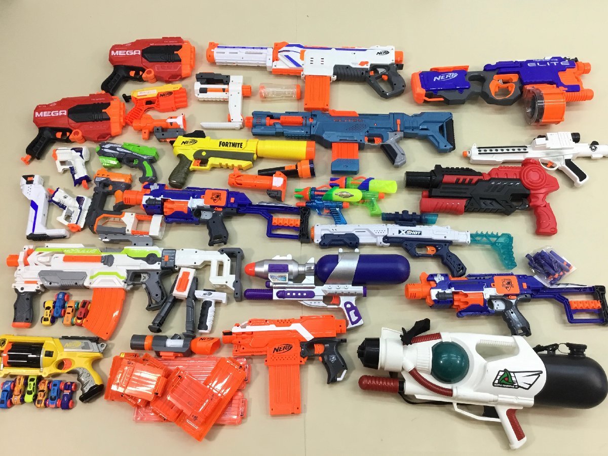 代購代標第一品牌－樂淘letao－ NERF ナーフ スポンジ銃 ミリタリートイガン 水鉄砲 ウォーターガン 大量まとめ 他 ジャンク品 16.0kg
