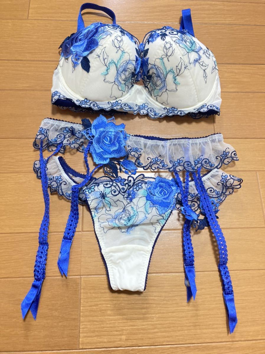 Yahoo!オークション - ワコールサルート 52G モネ G65 ソングM ガータ...