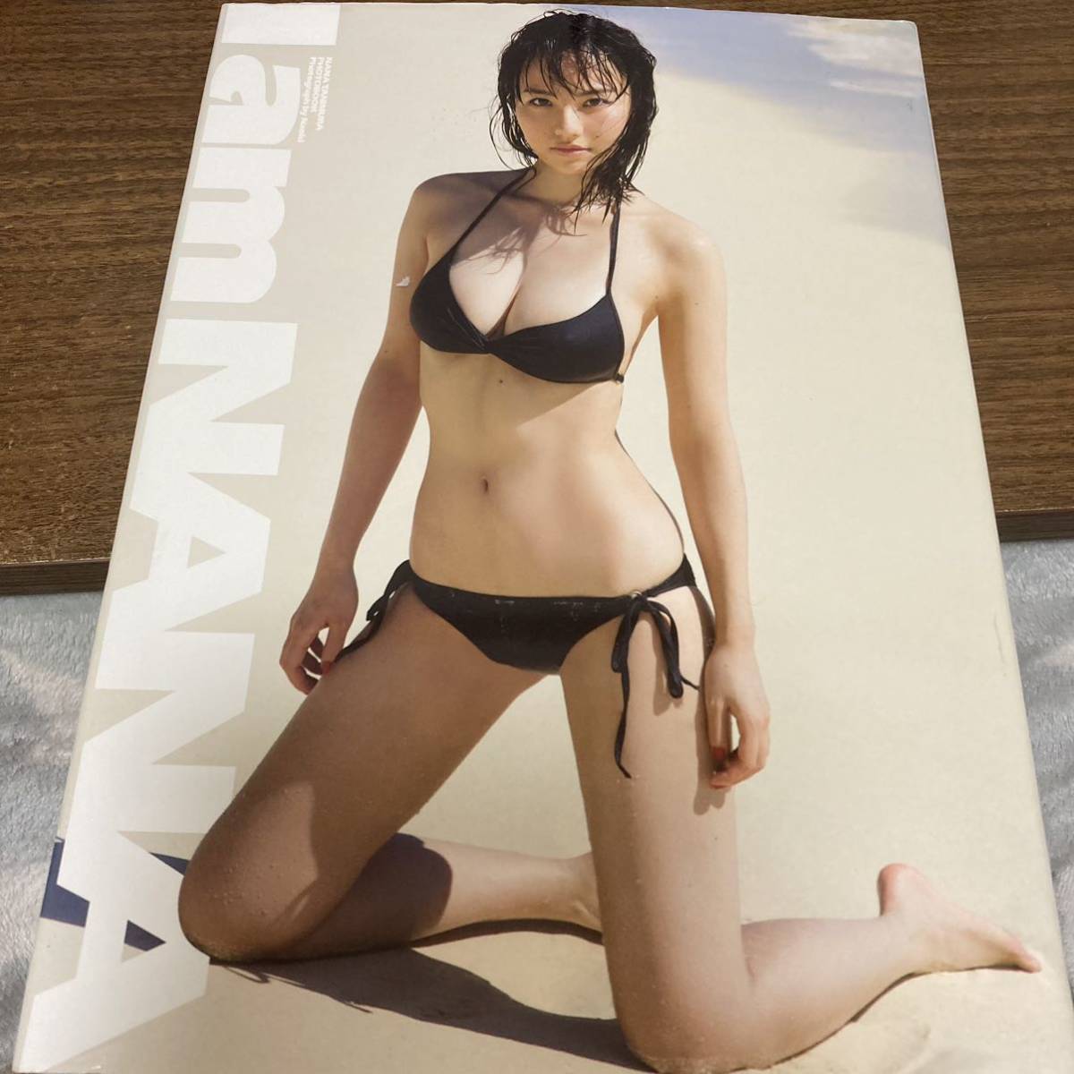 Yahoo!オークション - 谷村奈南 写真集『I am NANA』 初版 クリックポ...