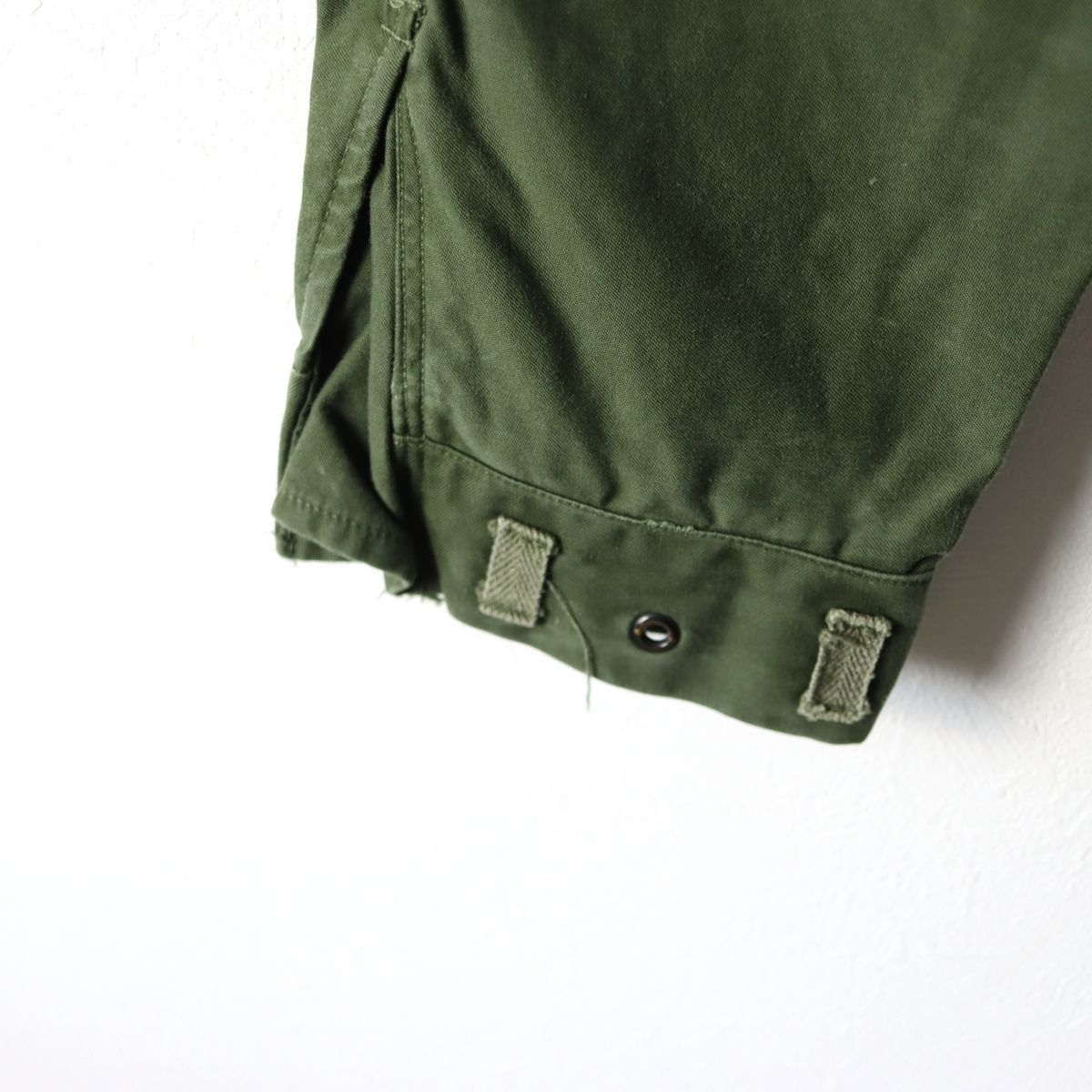 Yahoo!オークション - スウェーデン軍 M59 カーゴ パンツ C146 / アー...