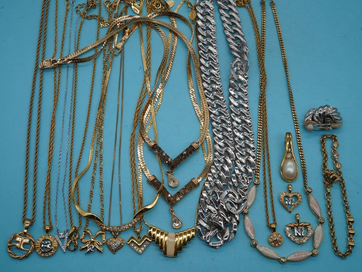 Yahoo!オークション - y46 ブランドアクセサリー 大量 まとめ売り ニナ...