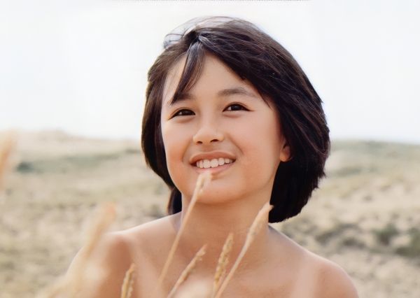 B2 サイズ 花咲まゆ ジュニアアイドル 等身大 風 大判 ポスター 超大判 即日発送 判 L 写真 A1 Js 18 は行 |売買された