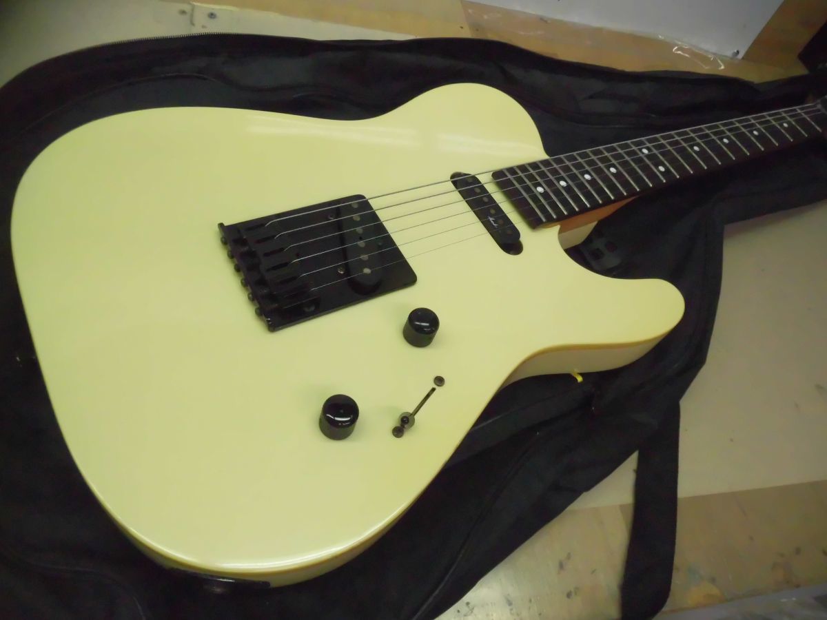 Yahoo!オークション - 47 着払い発送 0823%B10 Charvel テレキャスター...