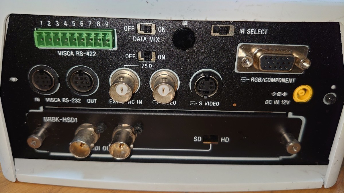 ソニー PTZカメラ BRC-Z700 SDI出力ボード付 コントローラRM-BR300 即戦力セット(プロ用、業務用)｜売買されたオークション情報、yahooの商品情報をアーカイブ公開 ...