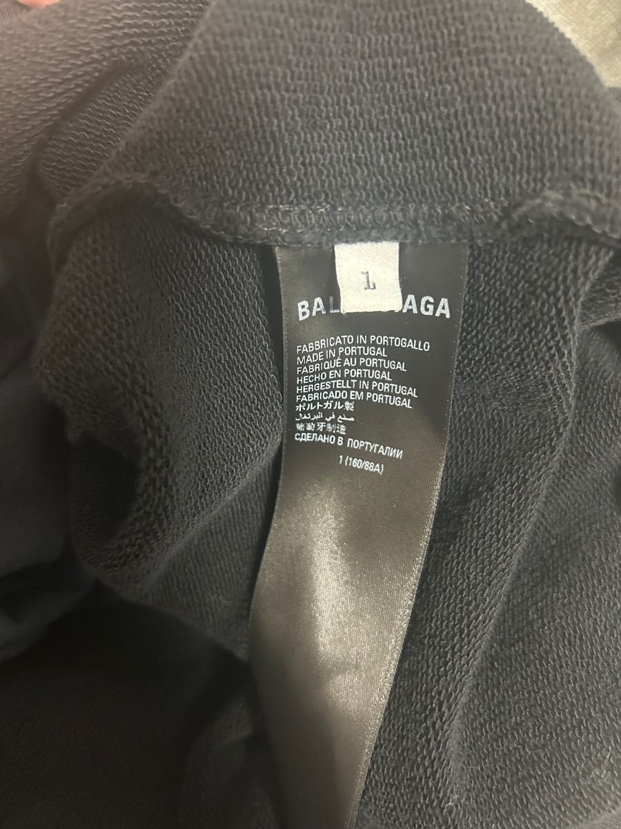 BALENCIAGA 22aw Be different パーカー ブラック 1|Yahoo BALENCIAGA 22aw Be different パーカー ブラック 1|Yahoo