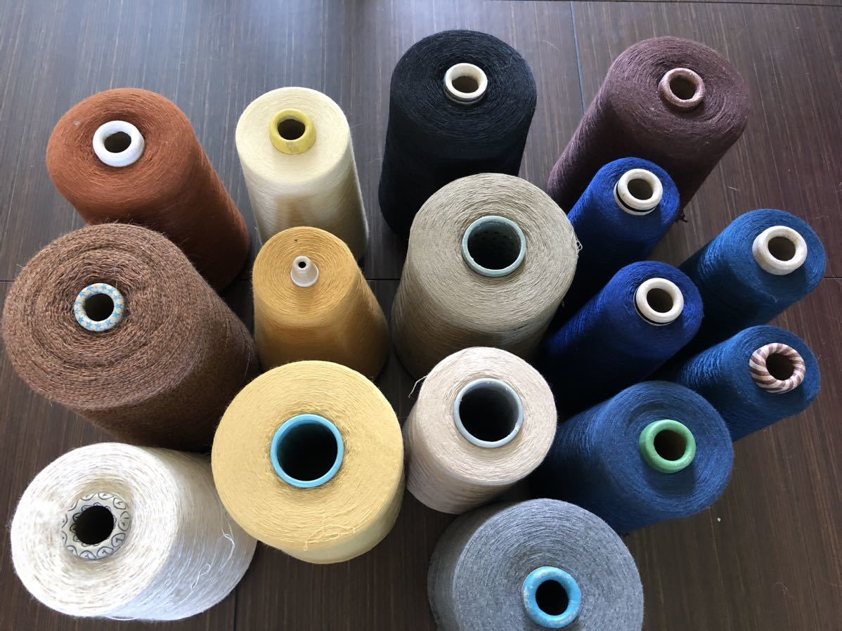 Yahoo!オークション - 貴重 高級糸 番手・混率不明 同梱不可【B57バラ...