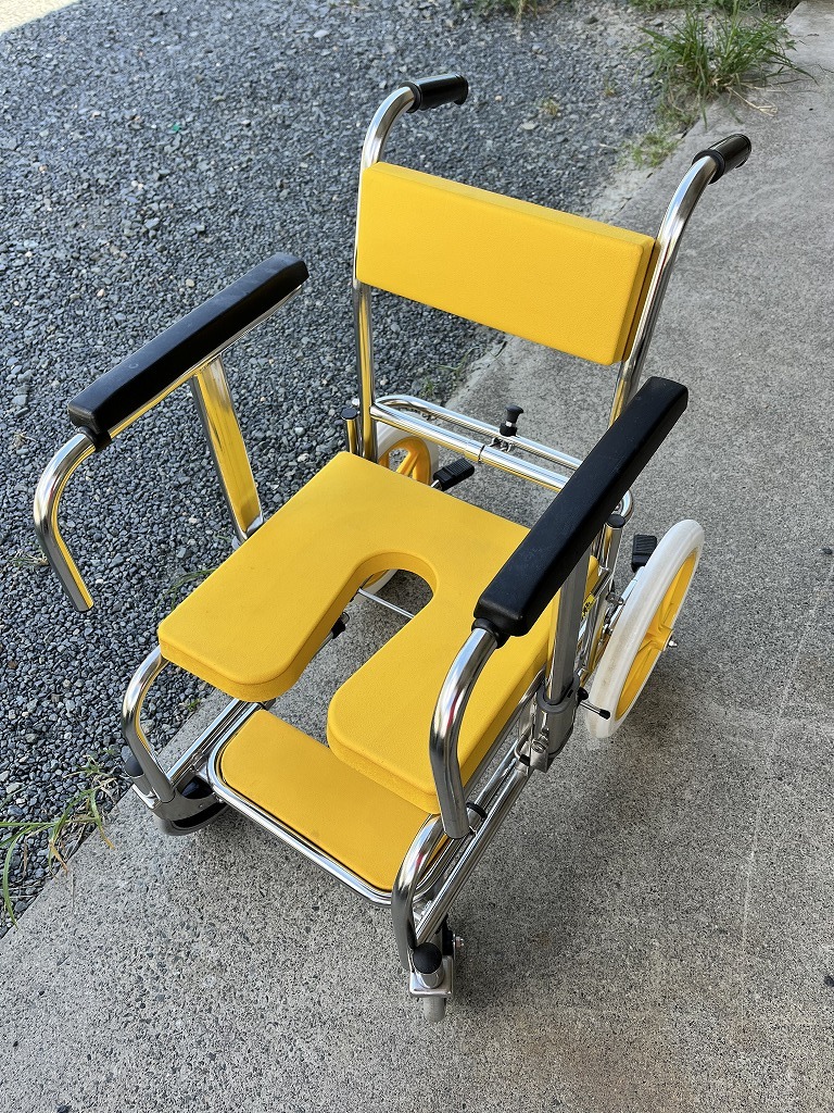 シャワー用車椅子 カワムラサイクル K09 ステンレスフレーム 静岡県浜松市北区三ケ日町より(介助用)｜売買されたオークション情報、yahooの商品情報をアーカイブ公開 - オークファン ...