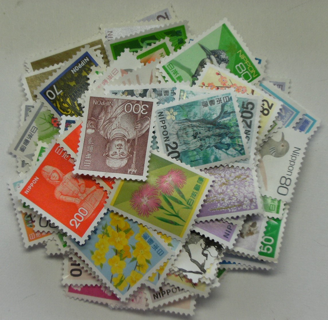 Yahoo!オークション - 額面の50％スタート 未使用糊落切手 5970...