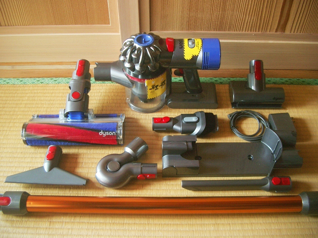 Yahoo!オークション - 美品 ダイソン掃除機 SV10 V8Fluffy モーターヘ...