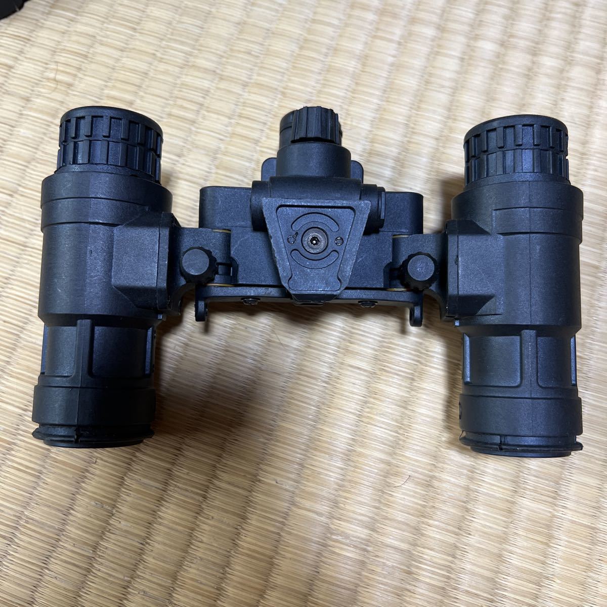 Yahoo!オークション - evolution gear製 an/pvs-31ナイトビジョンゴー...