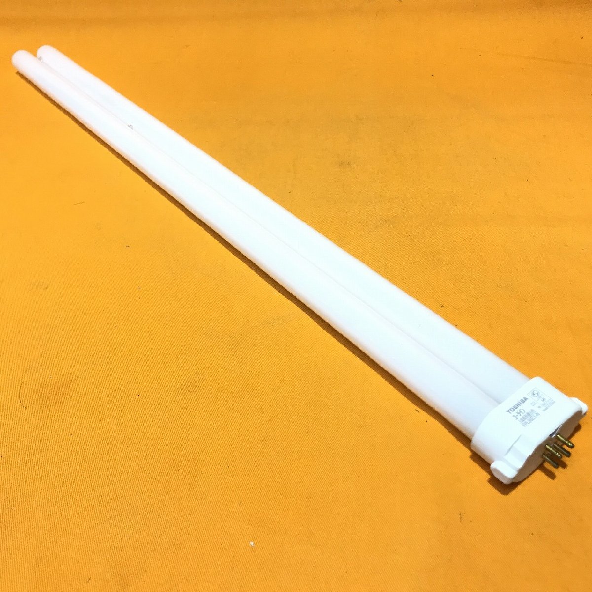 ヤフオク! - コンパクト形蛍光ランプ (4本セット) 東芝 FPL55...