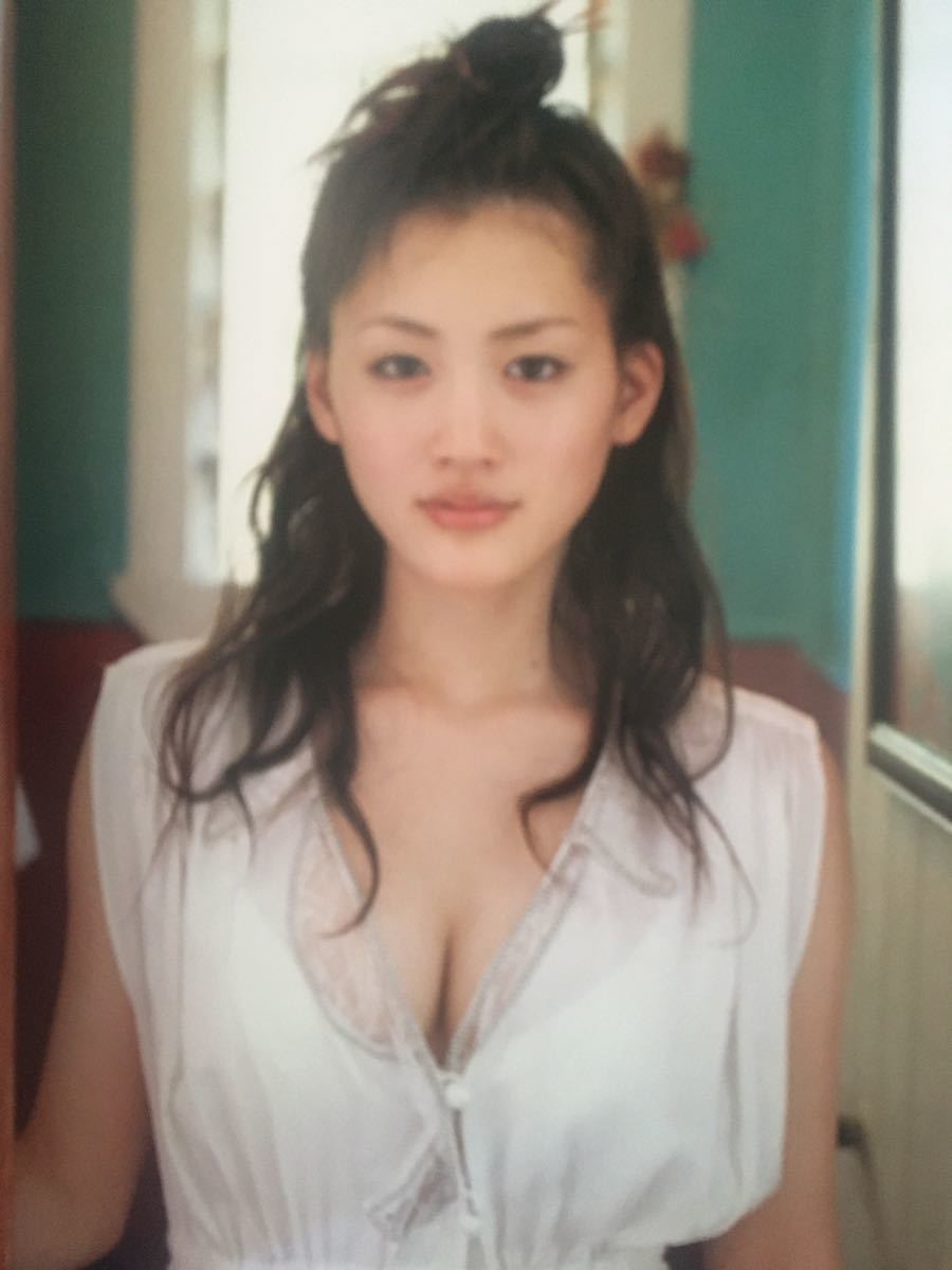 Yahoo!オークション - Birth HEROINE 綾瀬はるか写真集 2冊セッ...