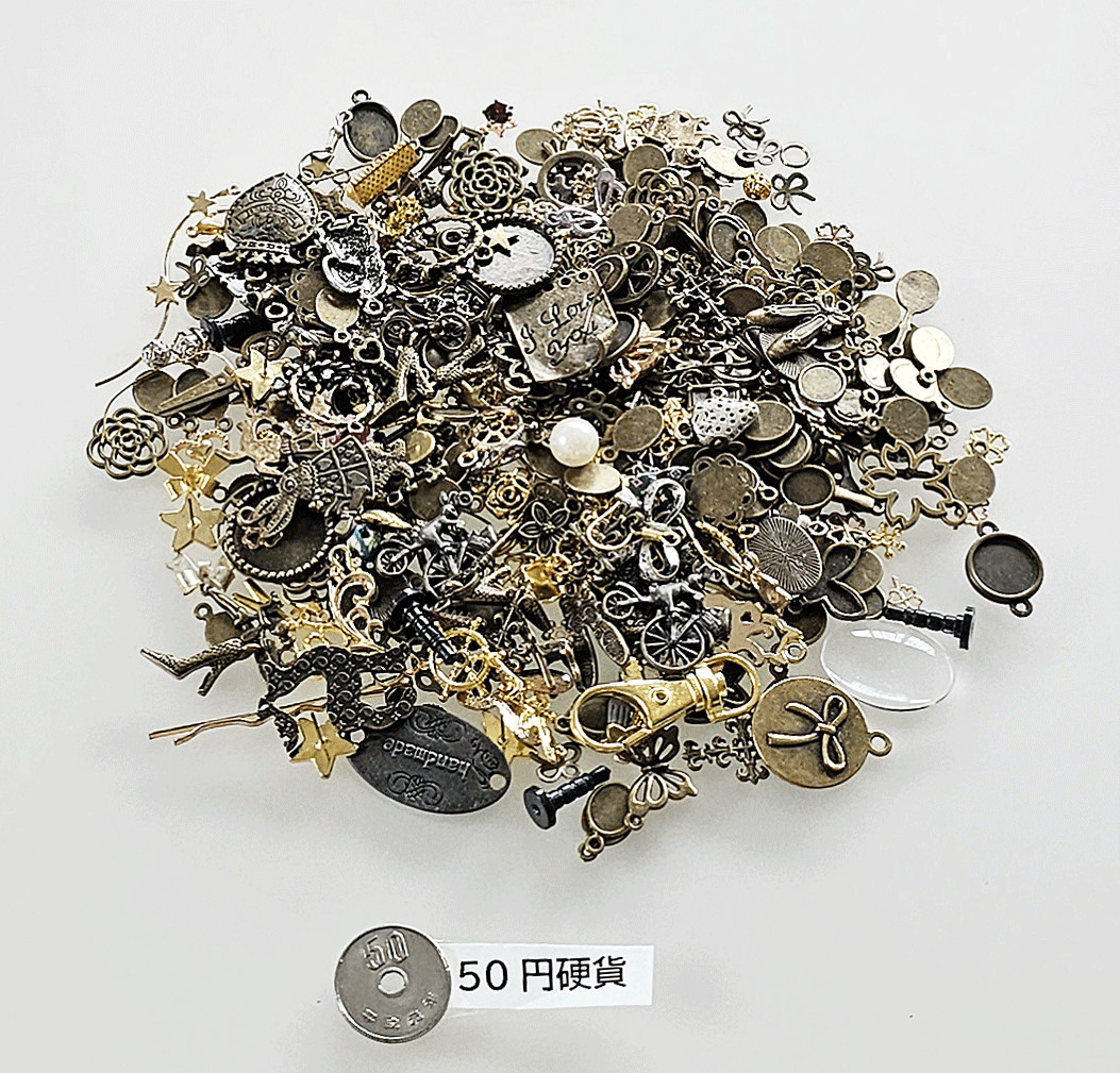 Yahoo!オークション - 10円スタート 大量 チャーム ミックス 275g k