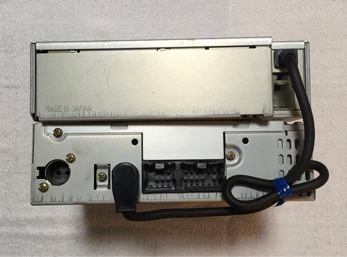 日産純正AM FMチューナーカセットデッキ&3枚CDチェンジャー 日産純正AM FMチューナーカセットデッキ&3枚CDチェンジャー