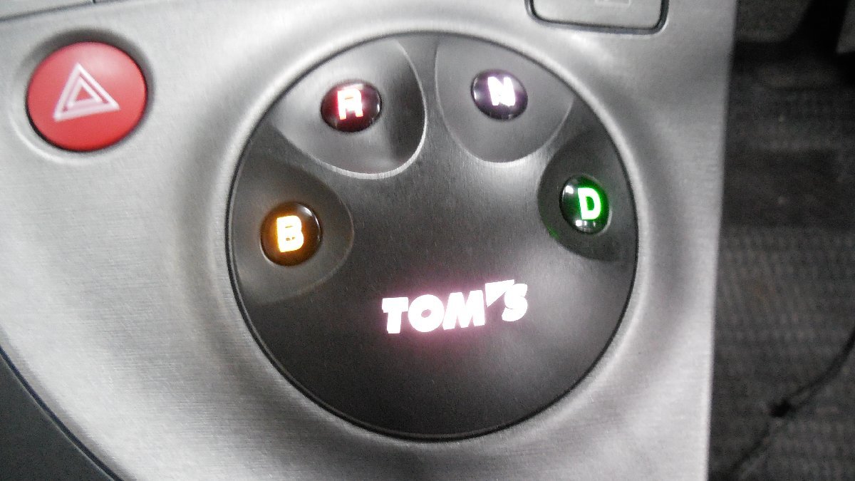 Yahoo!オークション - プリウス S ZVW30 シフトパネル TOM'S 社外品(W...