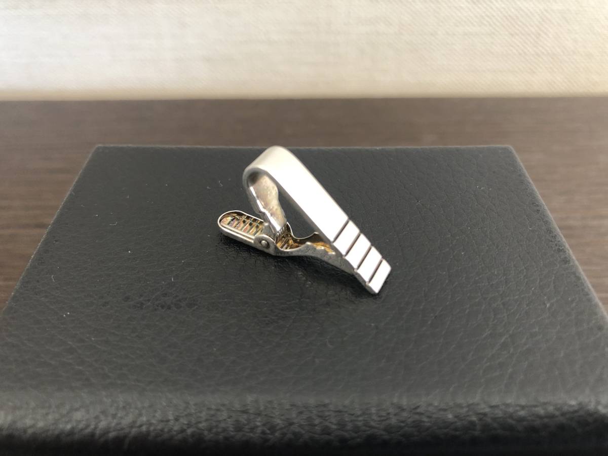 THOM BROWNE 4BAR ショートタイバー シルバー トリコロール 定番 THOM BROWNE 4BAR ショートタイバー シルバー トリコロール 定番