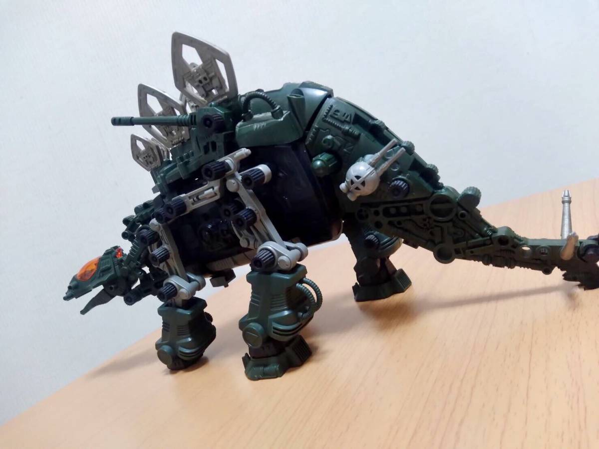 TOMY トミー ZOIDS ゾイド RZ-008 ゴルドス ステゴサウルス型 1/72 組立済みジャンク品(ゾイド)｜売買されたオークション情報、yahooの商品情報をアーカイブ公開 ...