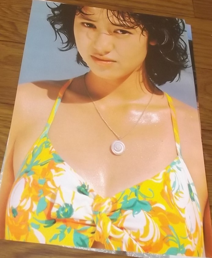 代購代標第一品牌－樂淘letao－★80年代アイドル【石川秀美①】 水着8ページ切抜き 送料140円
