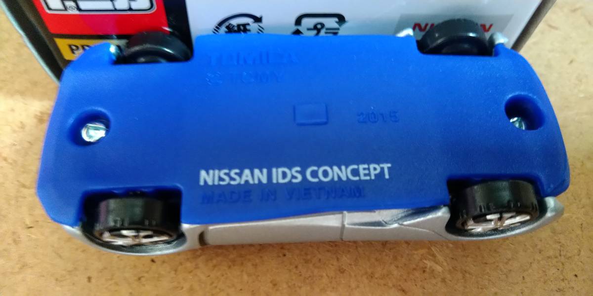 Yahoo!オークション - トミカプレミアム13日産IDSコンセプト新品