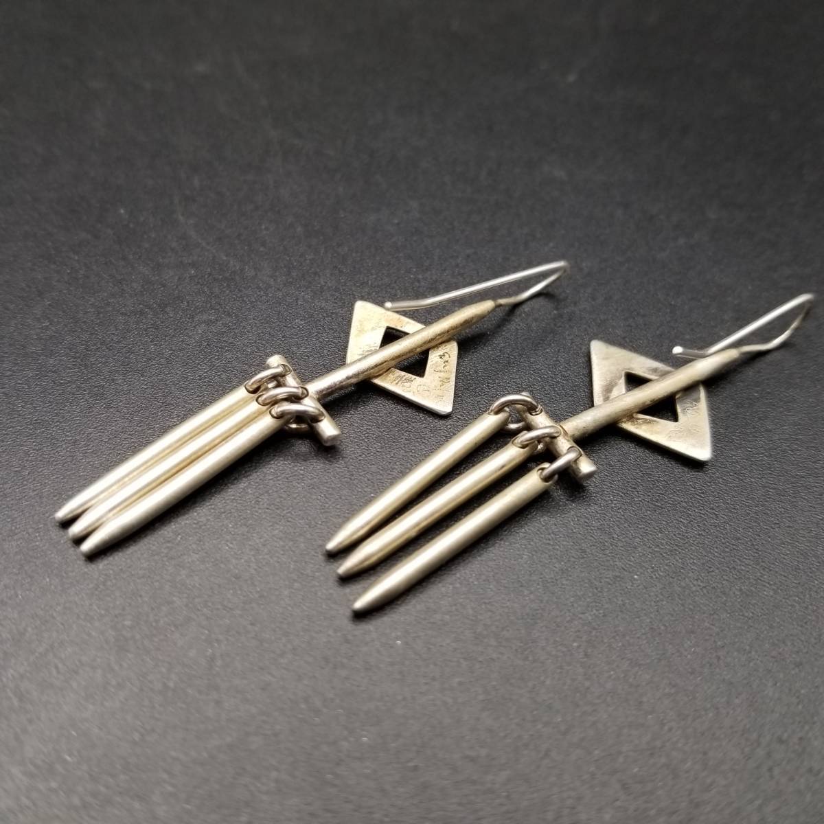 メタルタッセル ダイヤシェイプ 925 シルバー 米国 ヴィンテージ フックピアス 7.9g サウスウェスタンジュエリー モダニスト 10Y-D(その他)｜売買されたオークション情報 ...